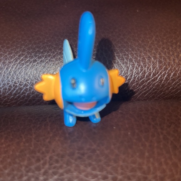 Pokemon | Toys | Vintage 99s Pokemon Tomy Mudkip Cgtsj Figure | Poshmark
